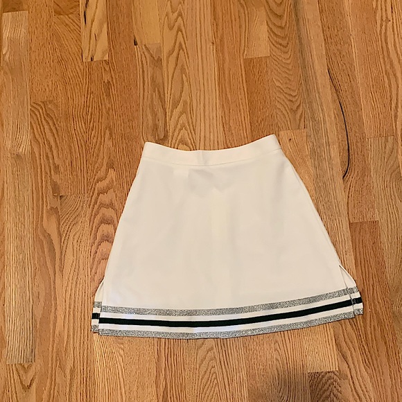 Varsity | Skirts | Varsity Spirit White Skirt Wemerald Green Silver ...